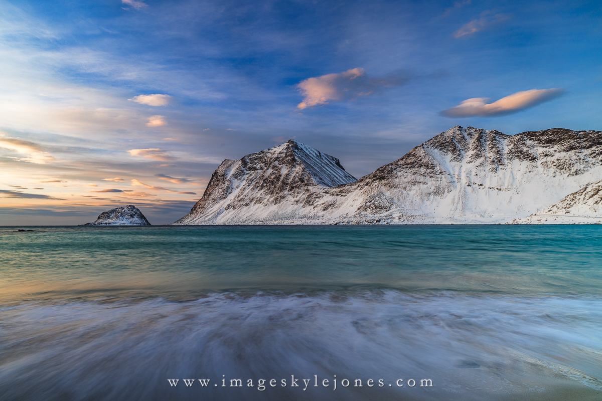 Vik Beach Sunset | Focal World