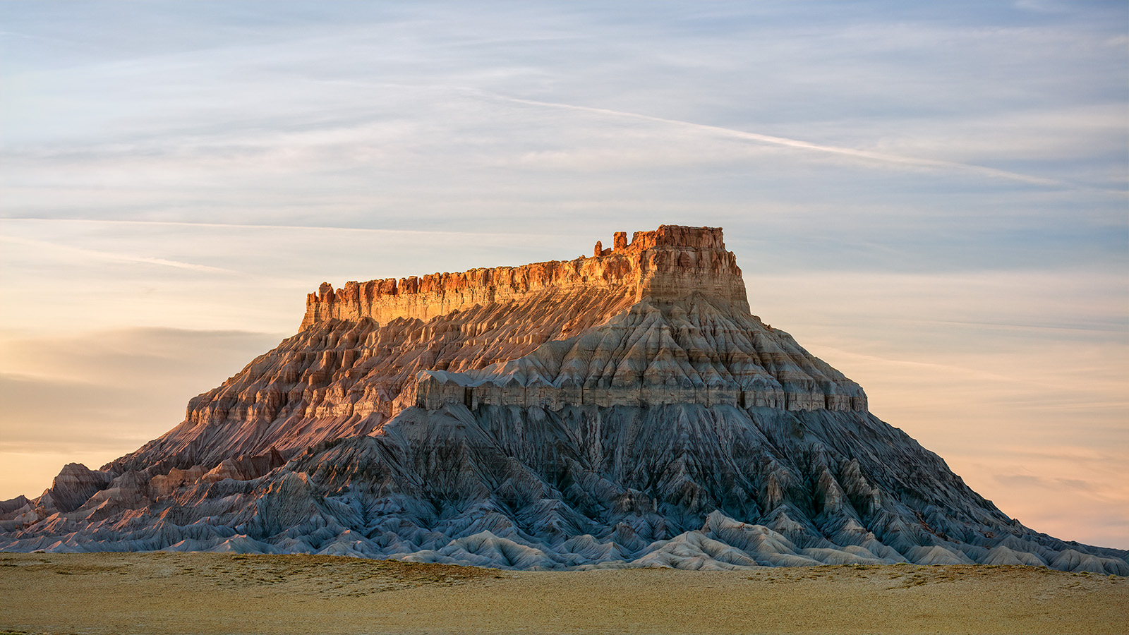Factory Butte from Swingarm City road. | Focal World