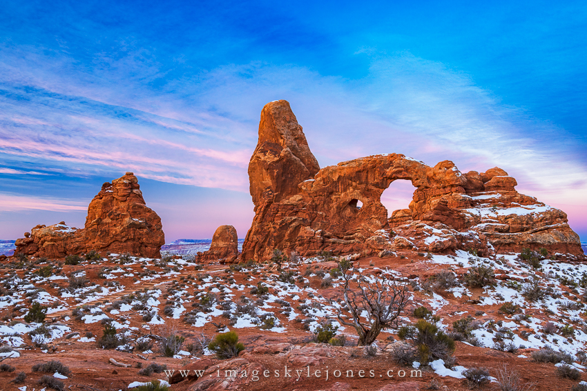Turret Arch Morning | Focal World