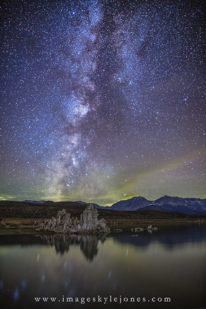 Mono Lake and Stars | Focal World