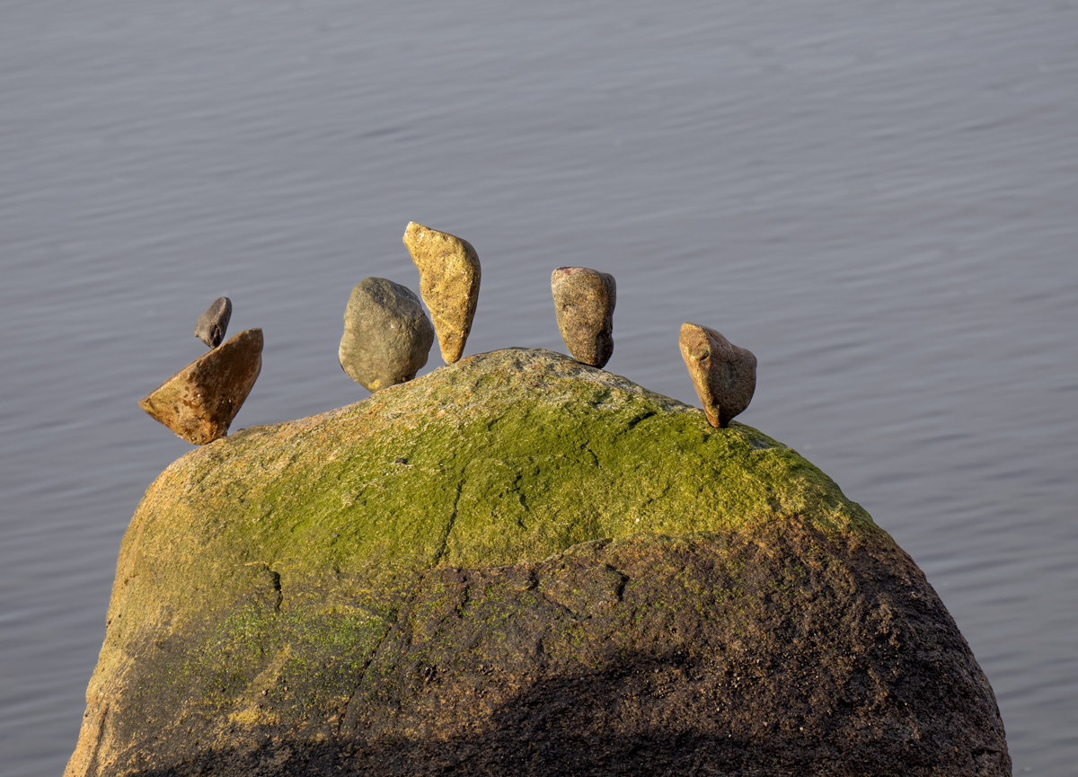 Balancing rocks | Focal World