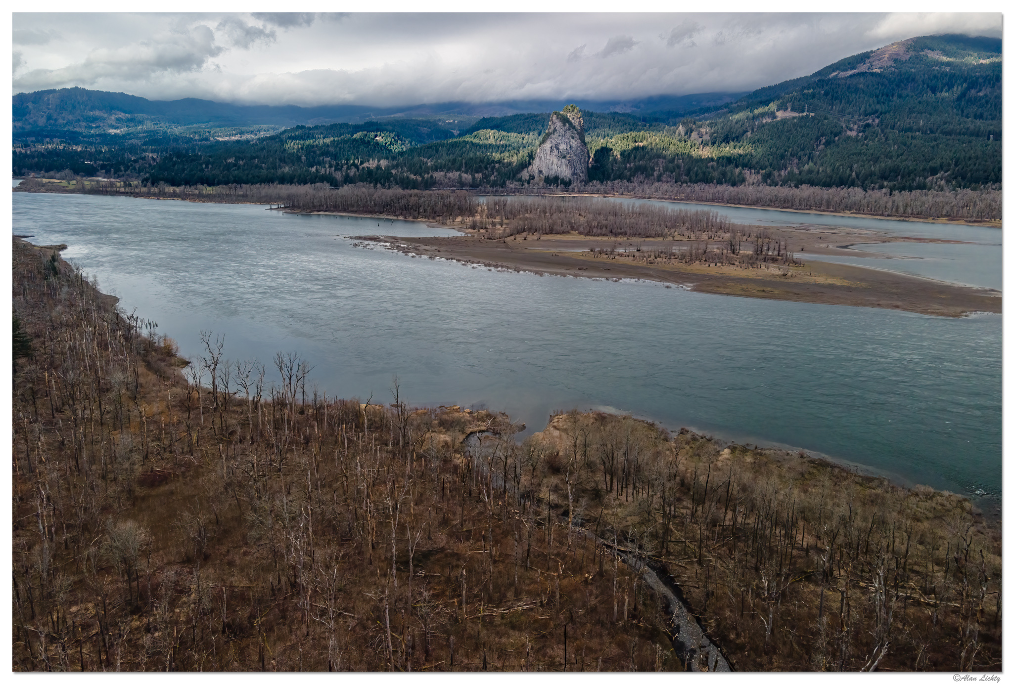 Beacon Rock | Focal World