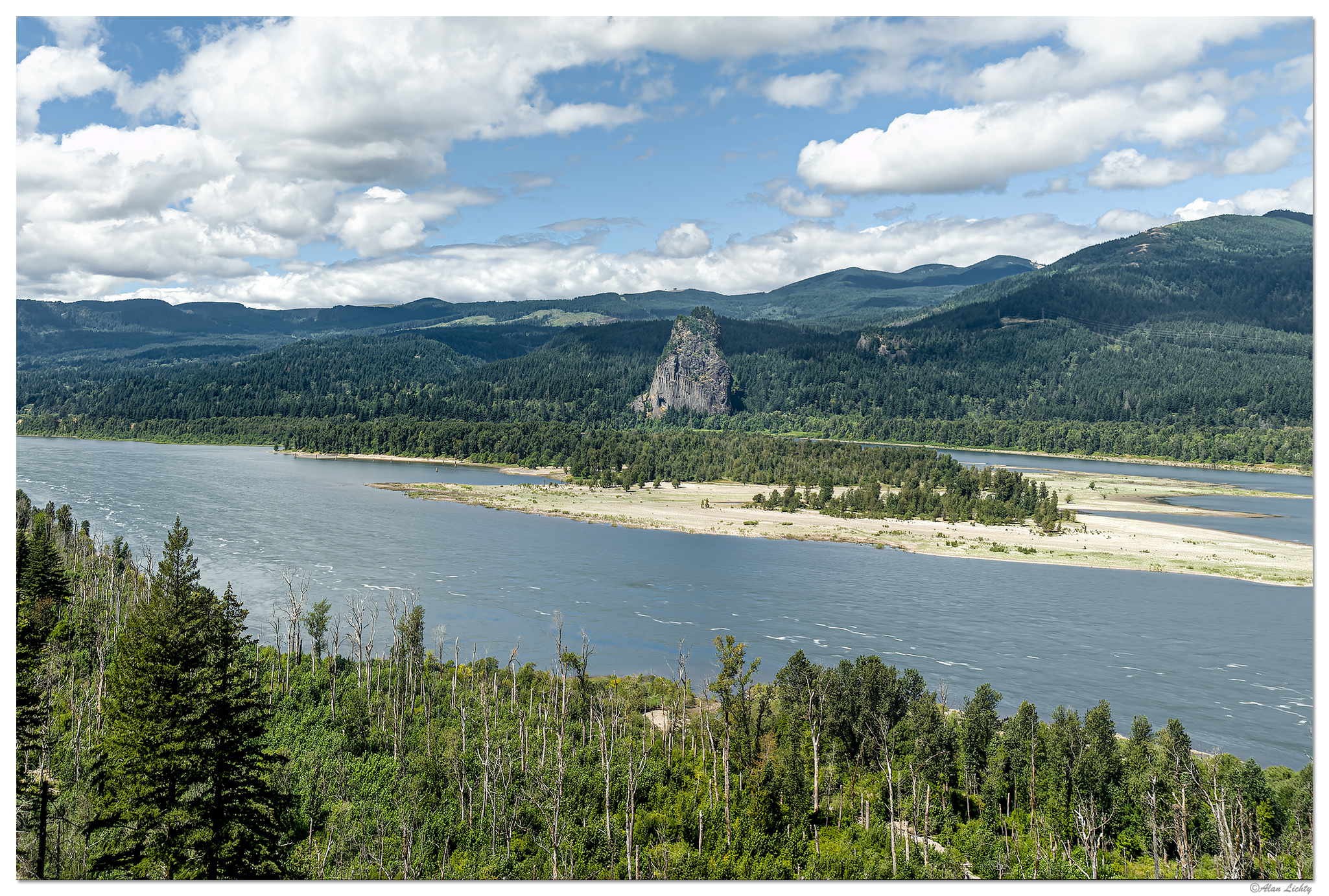Beacon Rock +More Views | Focal World