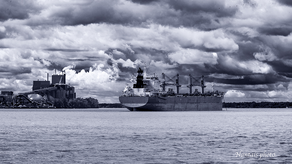 Heavy clouds over Sorel, Quebec | Focal World